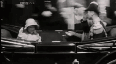 Queen elizabeth ii GIF - Find on GIFER