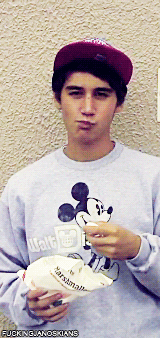 Benchwarmers Howie Eating Sunscreen