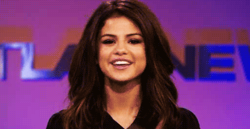 Selena s GIF - Find on GIFER