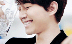 Lee junho GIF - Find on GIFER