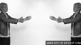 R5 GIF - Find on GIFER