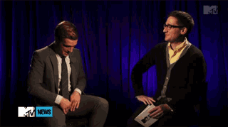 Pointing GIF - Find on GIFER