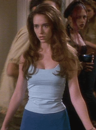 GIF jennifer love hewitt - animated GIF on GIFER
