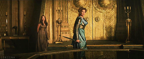 S natalie portman rene russo GIF - Find on GIFER