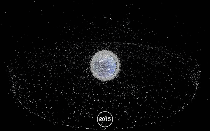 Space day trash GIF - Find on GIFER