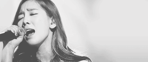 Female singers GIF - Find on GIFER