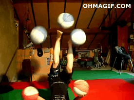 Sports juggling girl GIF - Find on GIFER