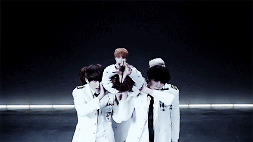 Performance GIF - Find on GIFER