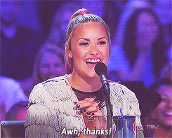 Sorriso Esvoacante Gif Sorrindo Sorriso GIFs | Tenor