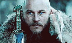 GIF ragnar lothbrok - animated GIF on GIFER