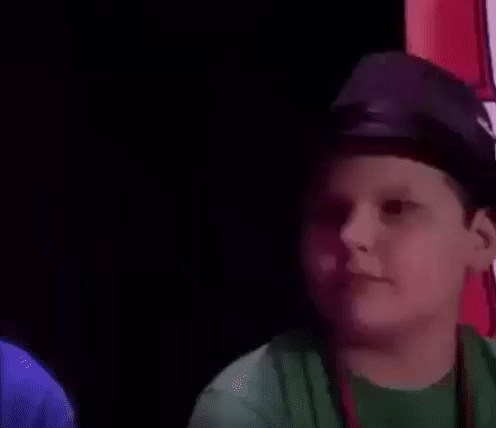 GIF hacker - animated GIF on GIFER