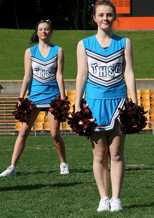 Cheerleaders GIF - Find on GIFER