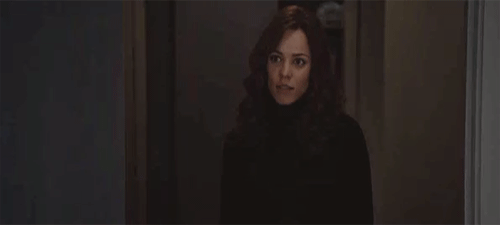 Rachel mcadams au cillian muhy GIF - Find on GIFER