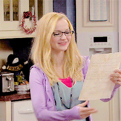 Dove cameron GIF - Find on GIFER