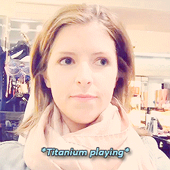 Kelly ripa GIF - Find on GIFER