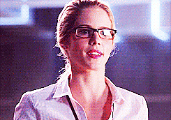 Elizabeth grant GIF - Find on GIFER