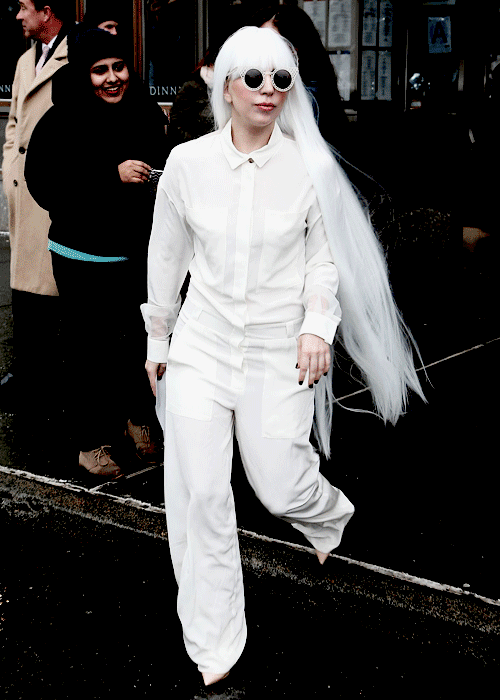 GIF lady gaga - animated GIF on GIFER
