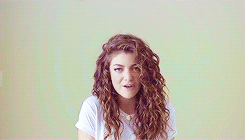 Lorde Gif Royals Lorde Royals (US Version) On Make A GIF