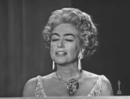 Oscars academy awards joan crawford GIF - Find on GIFER
