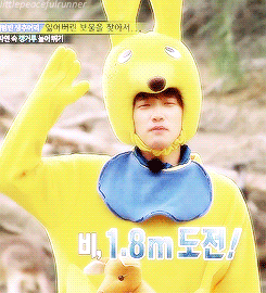 Running man GIF - Find on GIFER
