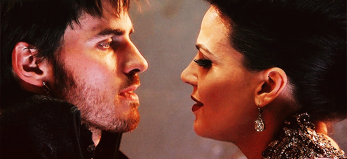 GIF queen - animated GIF on GIFER