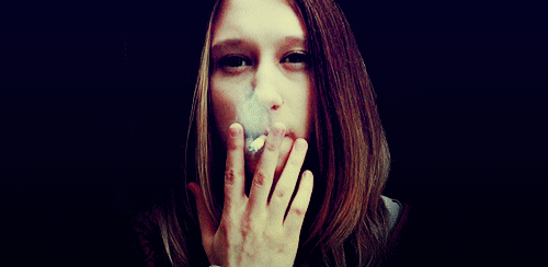American Horror Story Violet Smoking