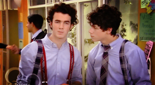 Jonas brothers nick jonas joe jonas GIF - Find on GIFER