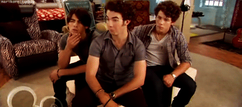 Nick jonas jonas brothers joe jonas GIF - Find on GIFER