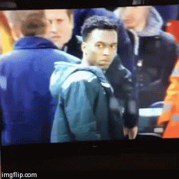 Gif Mirando Fijamente