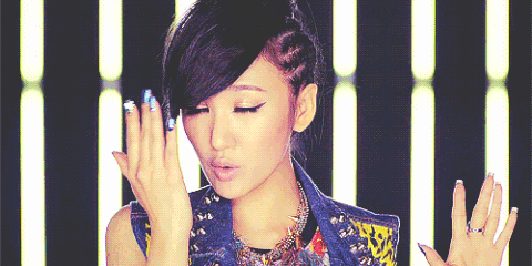 GIF female rappers - animated GIF on GIFER