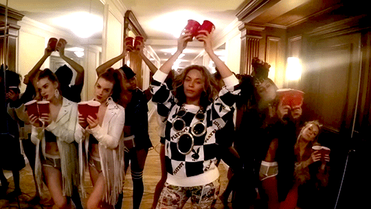 Beyonce bey GIF - Find on GIFER