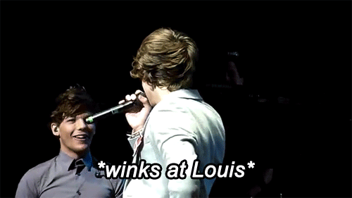 This is real GIF - Find on GIFER