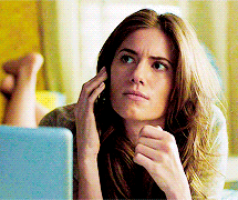 Allison williams GIF - Find on GIFER