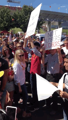Protest news donald trump GIF - Find on GIFER