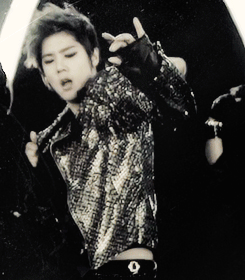 7 days GIF - Find on GIFER