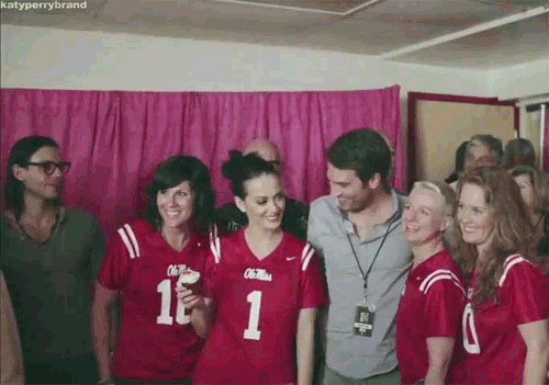 Miss a GIF - Find on GIFER