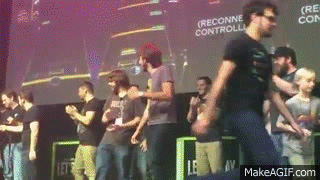 GIF lets play - animated GIF on GIFER