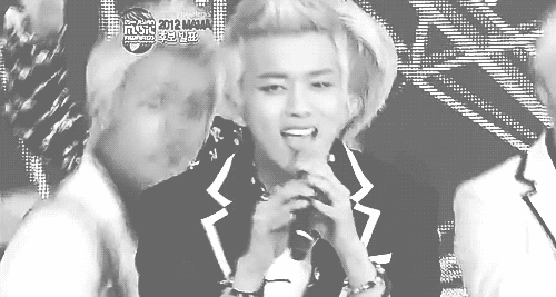 GIF kpop - animated GIF on GIFER