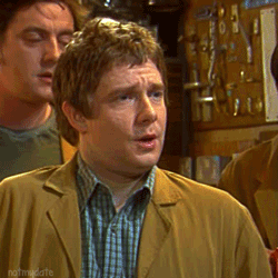 Martin freeman GIF - Find on GIFER