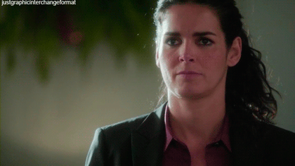 GIF rizzoli and isles jane rizzoli - animated GIF on GIFER
