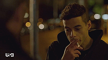 GIF halle berry - animated GIF on GIFER