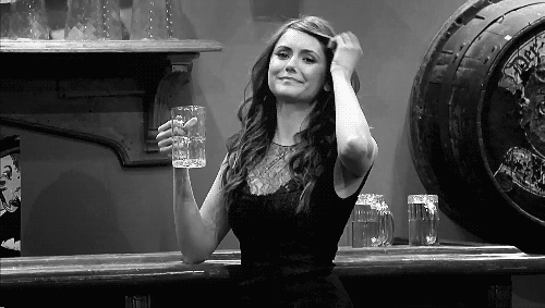 GIF lady madame chic - GIF animé sur GIFER