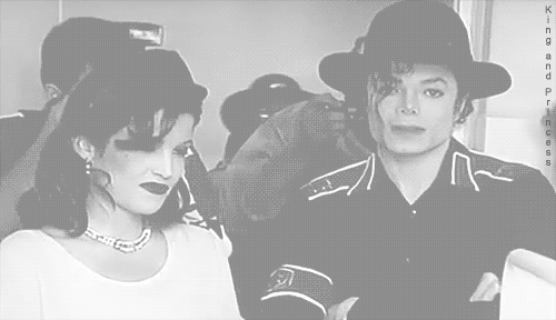 People Dancing In A Club Gif