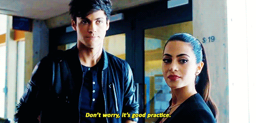 Serie GIF - Find on GIFER