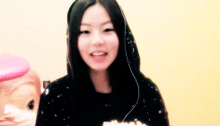Ahn sohee GIF - Find on GIFER