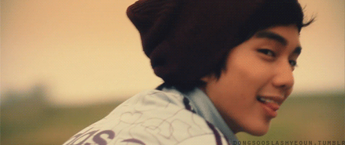 Gong yoo GIF - Find on GIFER