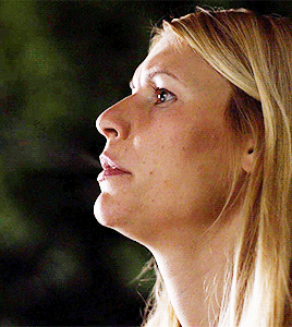 Claire danes favorite GIF - Find on GIFER