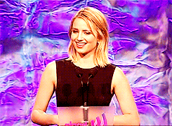 Help here GIF - Find on GIFER