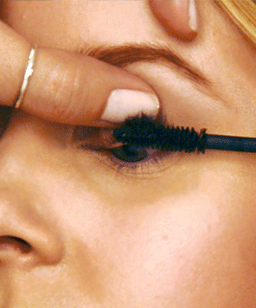 GIF makeup - animated GIF on GIFER