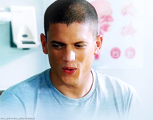 Michael scofield GIF - Find on GIFER